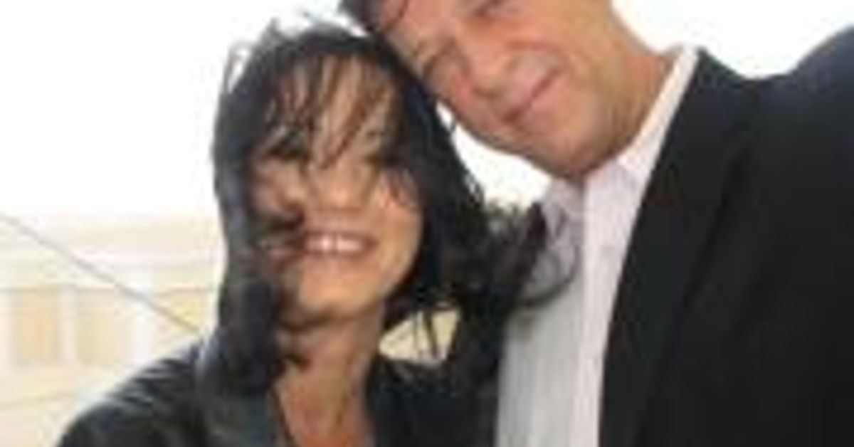 Robin Renee Hull's Shows | Mixcloud