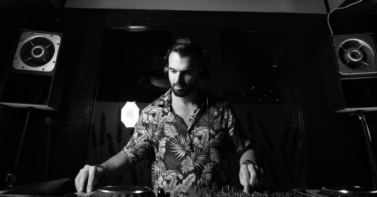 Solidary Sounds / Sam Aujan's Shows | Mixcloud