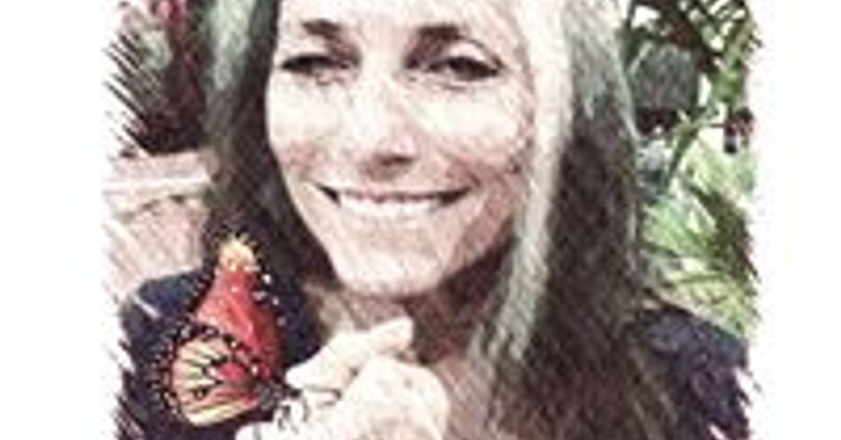 Adrienne Zolondick | Mixcloud