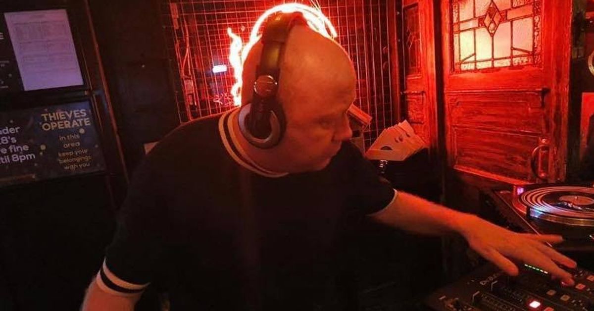 Lee Parsons | Mixcloud