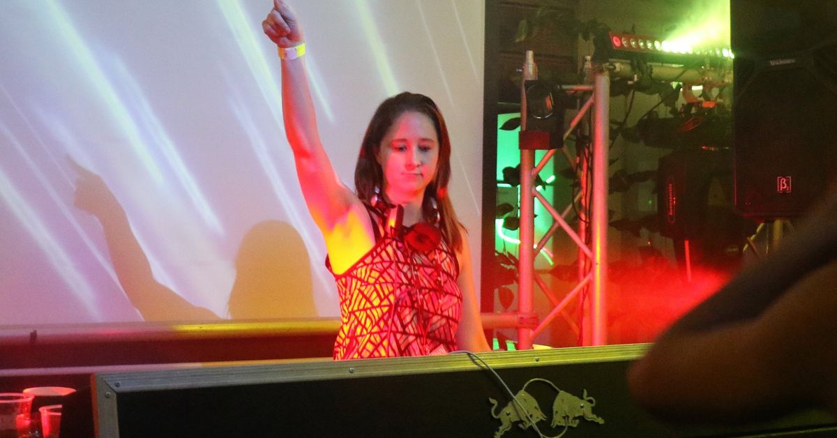 Rachel Angus aka Miss Random | Mixcloud