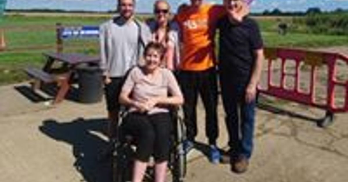 Daniel Bradfield | Mixcloud