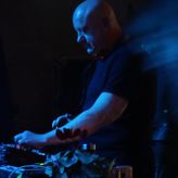 Andrew Daze (DJ Daze)'s Shows | Mixcloud
