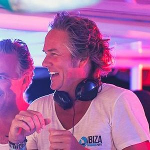 THE FINAL REFRESH ;-) MIX.... by Klaas Hilverda Djsantito | Mixcloud