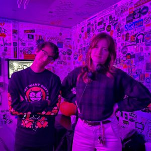 Wharf Cat Radio Hosted by Max Cann of Ears to Feed and Anniversary ...