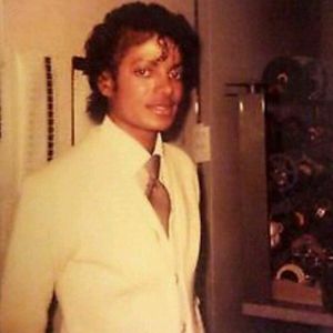 Favorite Iconic MJ Outfits | Lipstick Alley