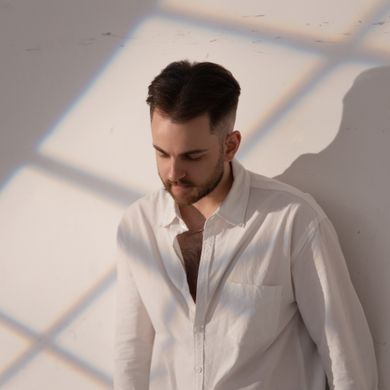 Nicky Gold - POP, Hip-hop, Moombathon, Club House (Commercial) by Nicky ...