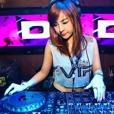 DJ Leena Mix Set - EDM Sampler (Jan 2016) by DJ.Leena | Mixcloud