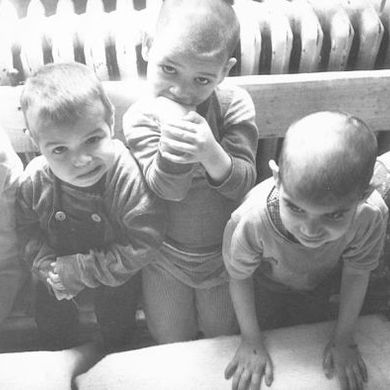 Romania's orphans — early neglect, brain size and behaviour by Health ...