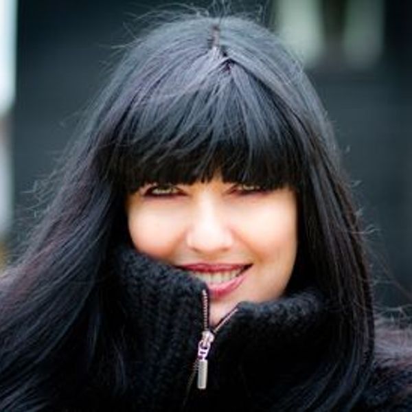 Interview with Leigh Matty (Romeo's Daughter) on the Friday NI Rocks ...