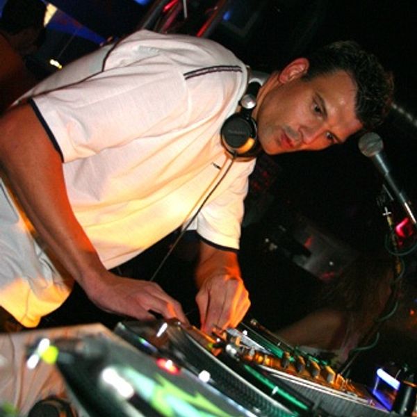 DJ Comet live Set on Radio sunshine-live (only Vinyl) @ Kinki Palace 10 ...