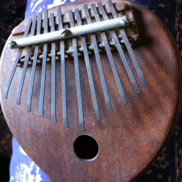 Singing Nails - Mbira, Kalimba, Likembe Music from Central Africa by ...