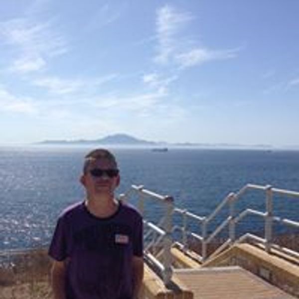 Luc Hubin on Mixcloud Live | Mixcloud