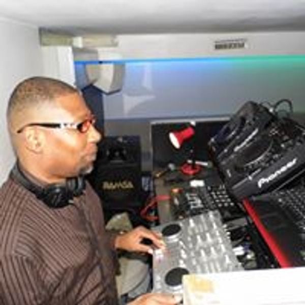 Djtech Walters on Mixcloud Live | Mixcloud