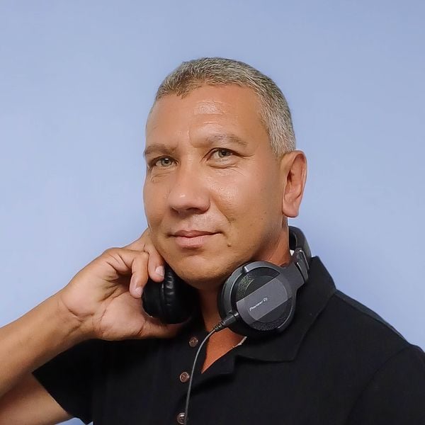 Dimple SA on Mixcloud Live | Mixcloud