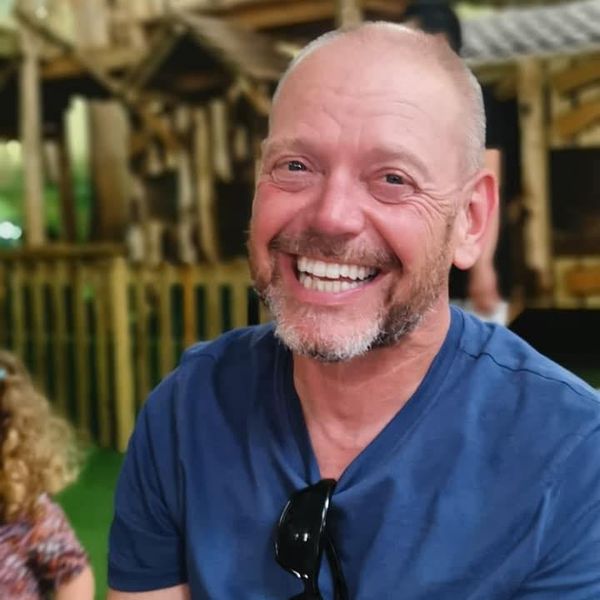 Andy Jackson's Evening Show on Mixcloud Live | Mixcloud