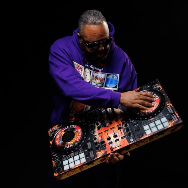 James 'DJ Acid' on Mixcloud Live | Mixcloud
