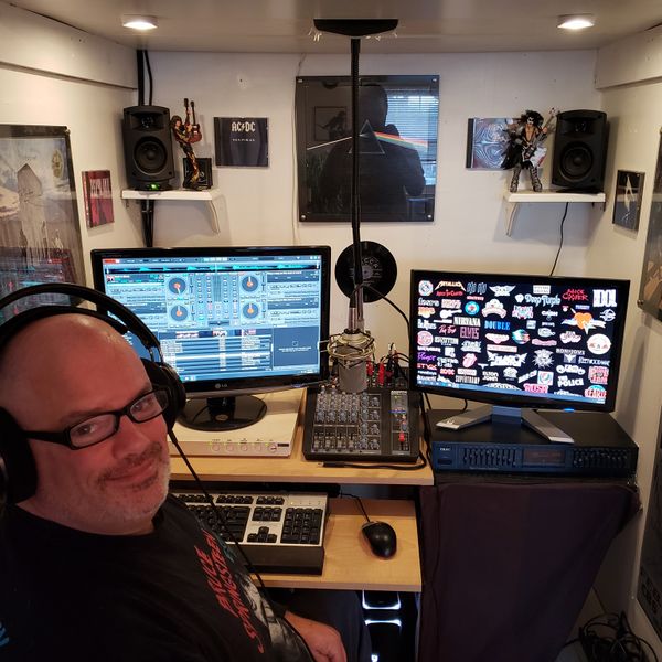 DJ Johnny Rocks on Mixcloud Live | Mixcloud