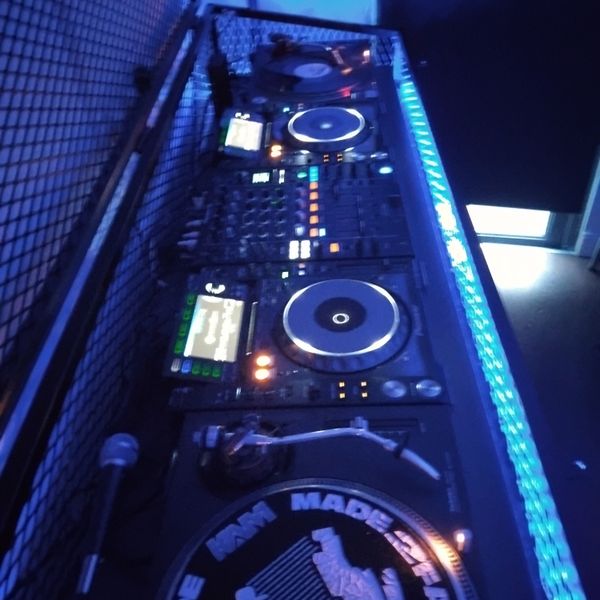 malcolm moody on Mixcloud Live | Mixcloud