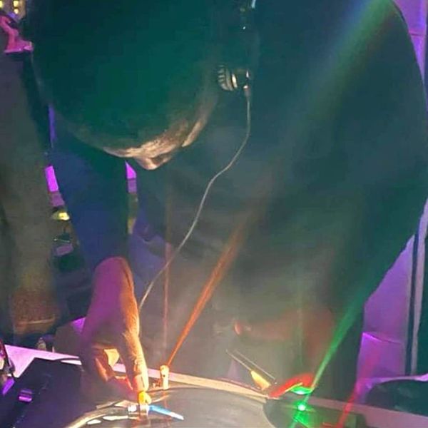 dj legs on Mixcloud Live | Mixcloud