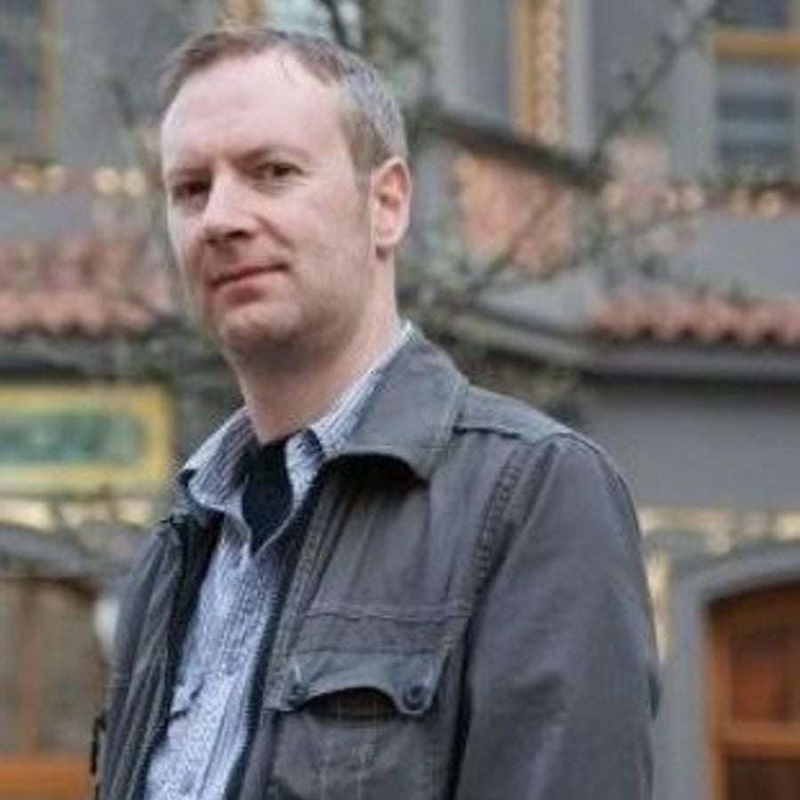 HMS Ron and... Dr. Brian Garvey by Ronnie Rowlands | Mixcloud