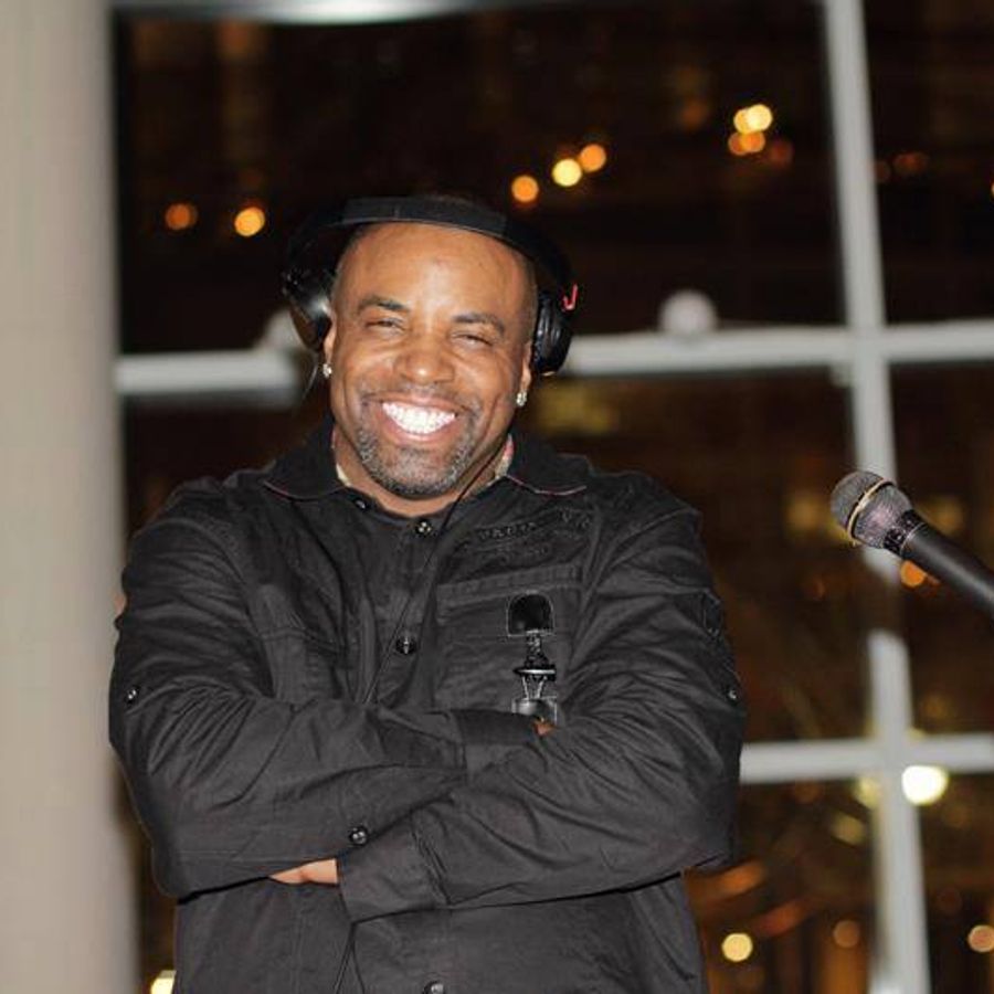 DJ ELLERY PRESENTS THE HUMP DAY MIX SHOW by Ellery Poundforpound Smith ...