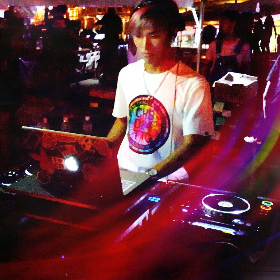 DJ Eric Music mix 1211 by DJ Eric listeners | Mixcloud