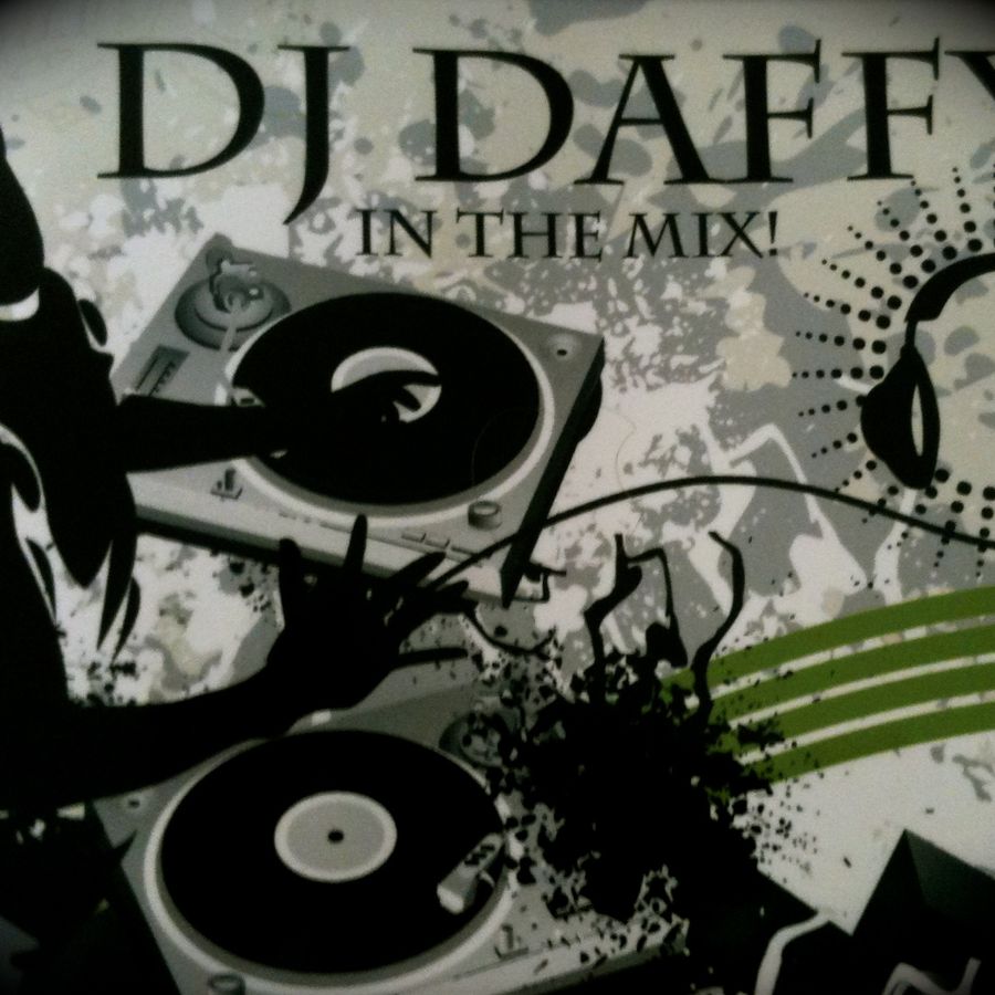 DJ DAFFY LA MEGA MEZCLA DE LA MUSICA ! by DJ DAFFY favoriters | Mixcloud