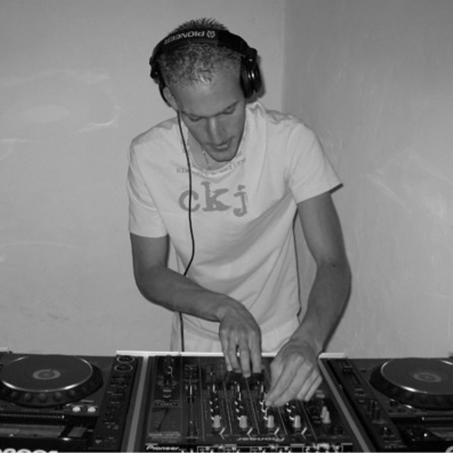 DJ Loïc B. Special Set 7 by Deejay Livicii | Mixcloud