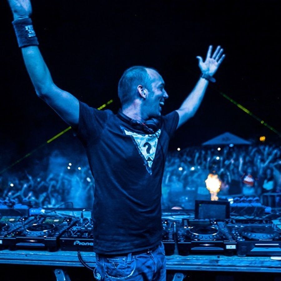 PETE THA ZOUK - INFINITY RADIO SHOW #149 by Pete Tha Zouk | Mixcloud PETE THA ZOUK - INFINITY RADIO SHOW #149 by Pete Tha Zouk | Mixcloud