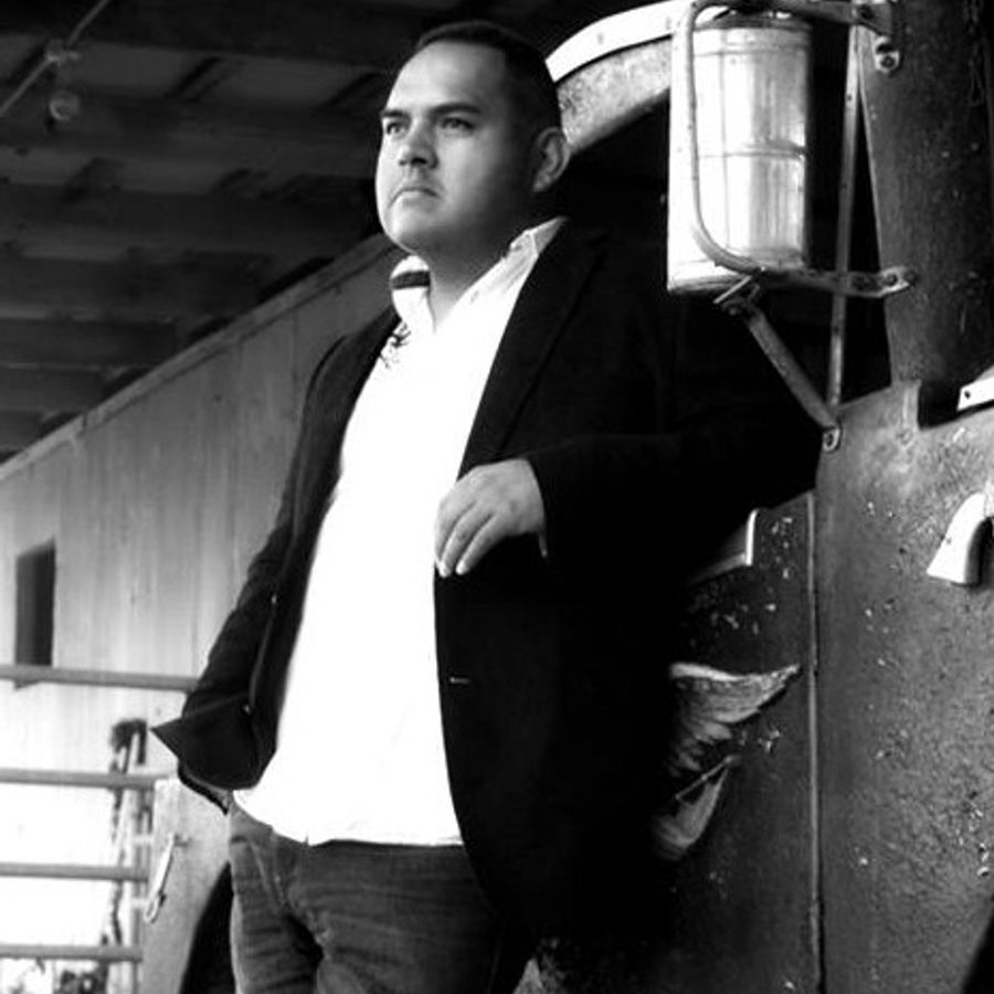 JOE ZUNIGA INTERVIEW 03-12-2014 CON EL BAD BOY DJ JUAN JOSE THE BAD BOY ...