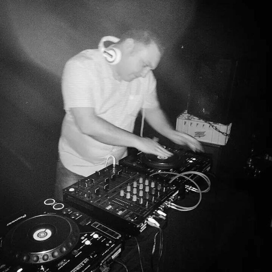 johnny m by DJ Johnny M | Mixcloud